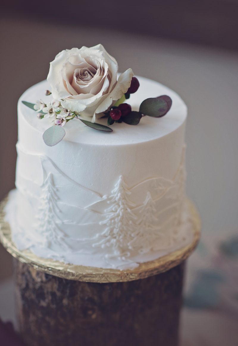 Erin and Stith's Dreamy December Wedding | Project Floral